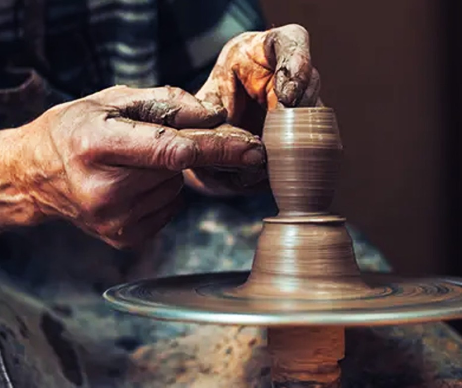 ADULT CLASSES & WORKSHOPS (16+) – Classes Almonte Potters Guild